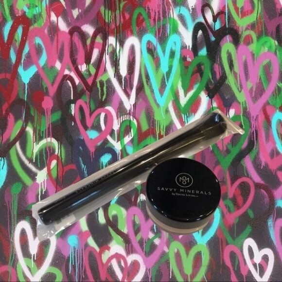 Young Living | Makeup | Savvy Minerals Bronzer Summer Loved Brush Set ...